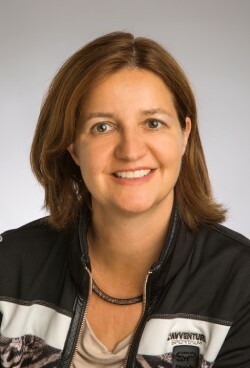 Lenzing celebrates the 40th anniversary of excellence in LENZING ...